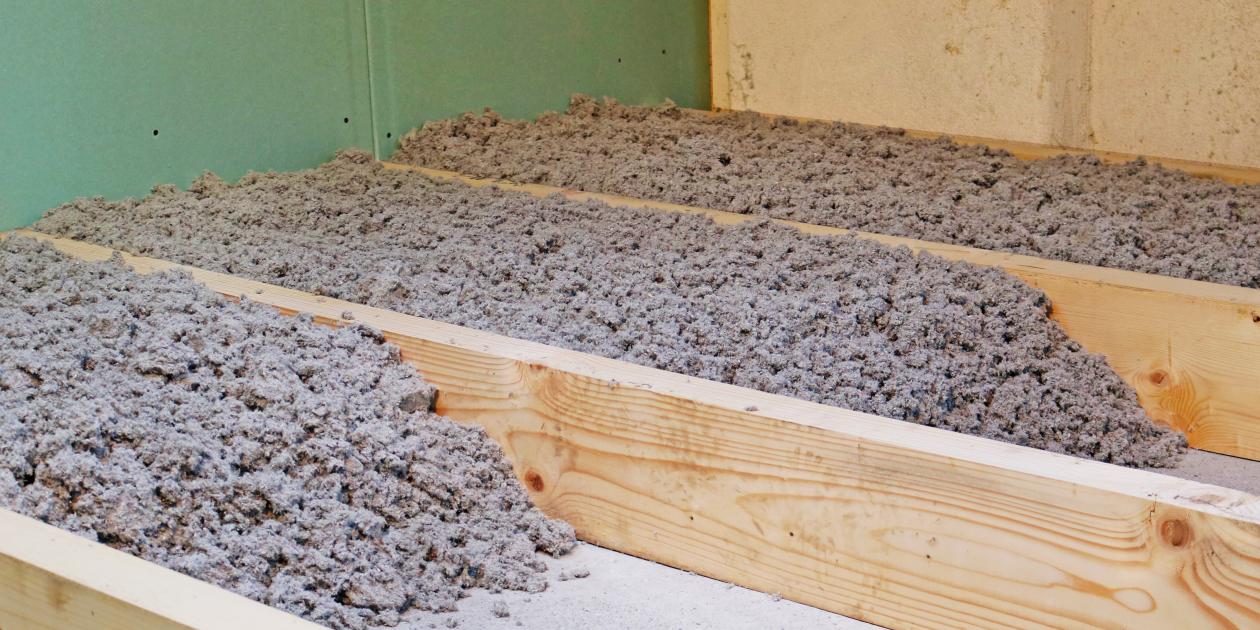 Loose-fill insulation